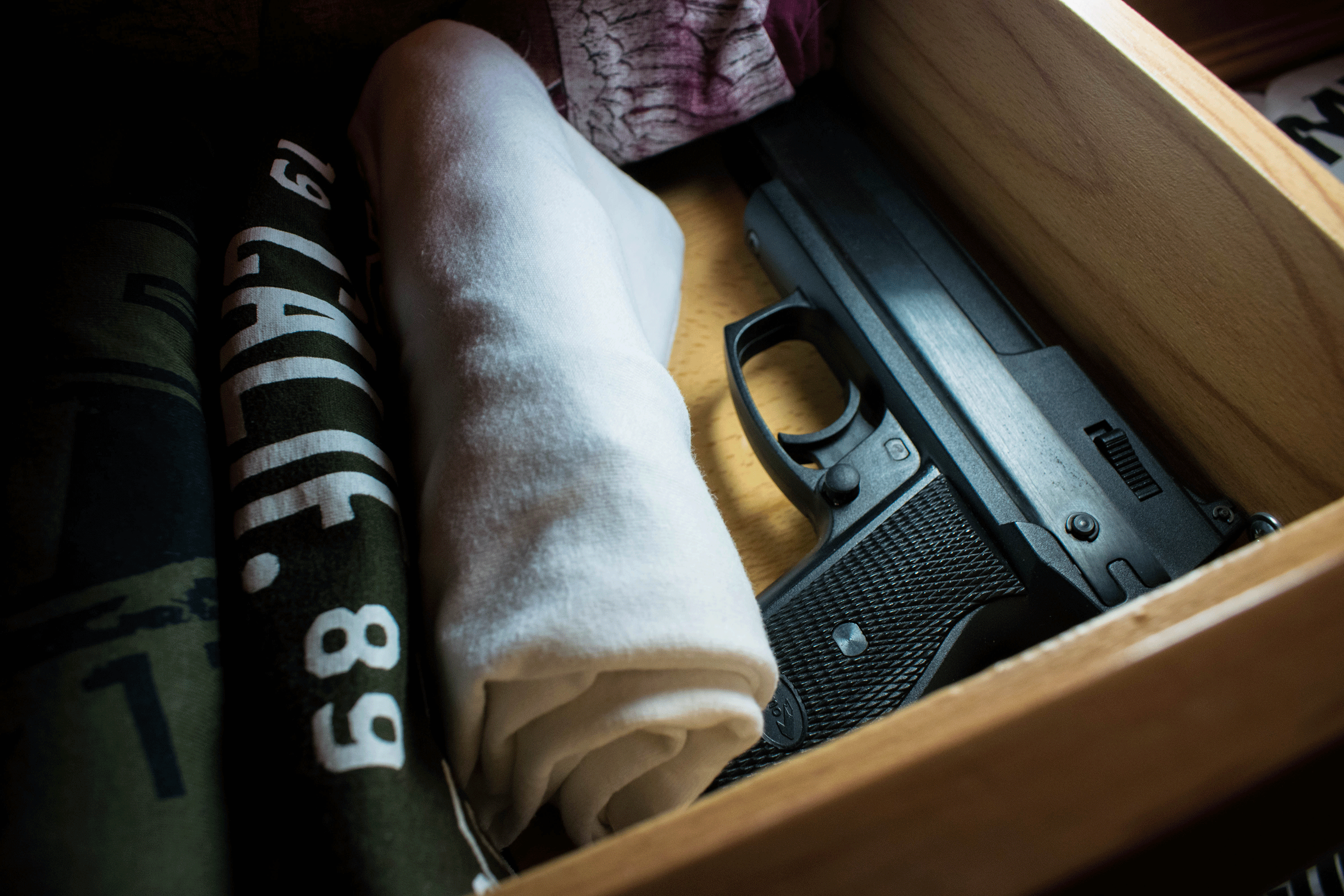 Unsecured Handguns Account for the Majority of Firearm Suicide Deaths ...