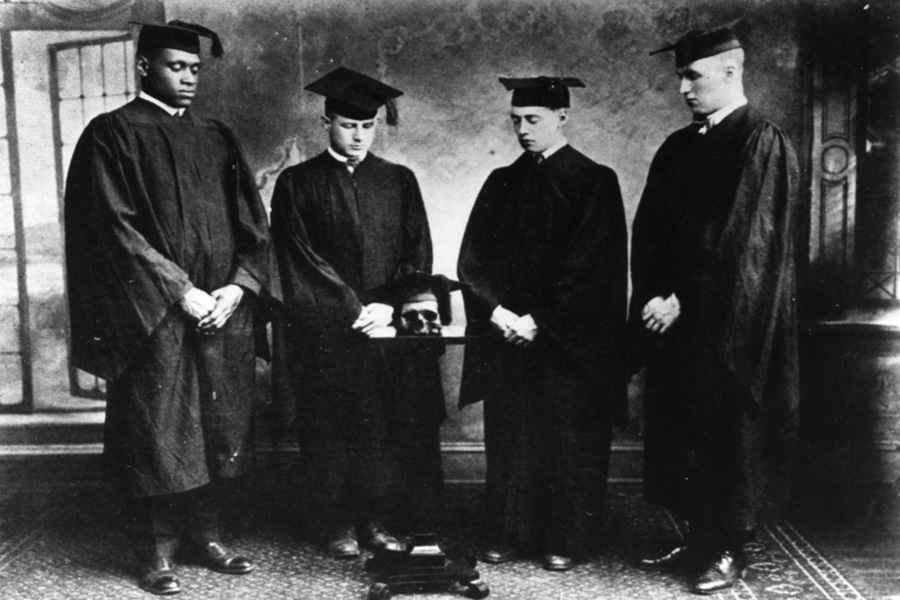 Paul Robeson: All-Around Excellence | Rutgers University