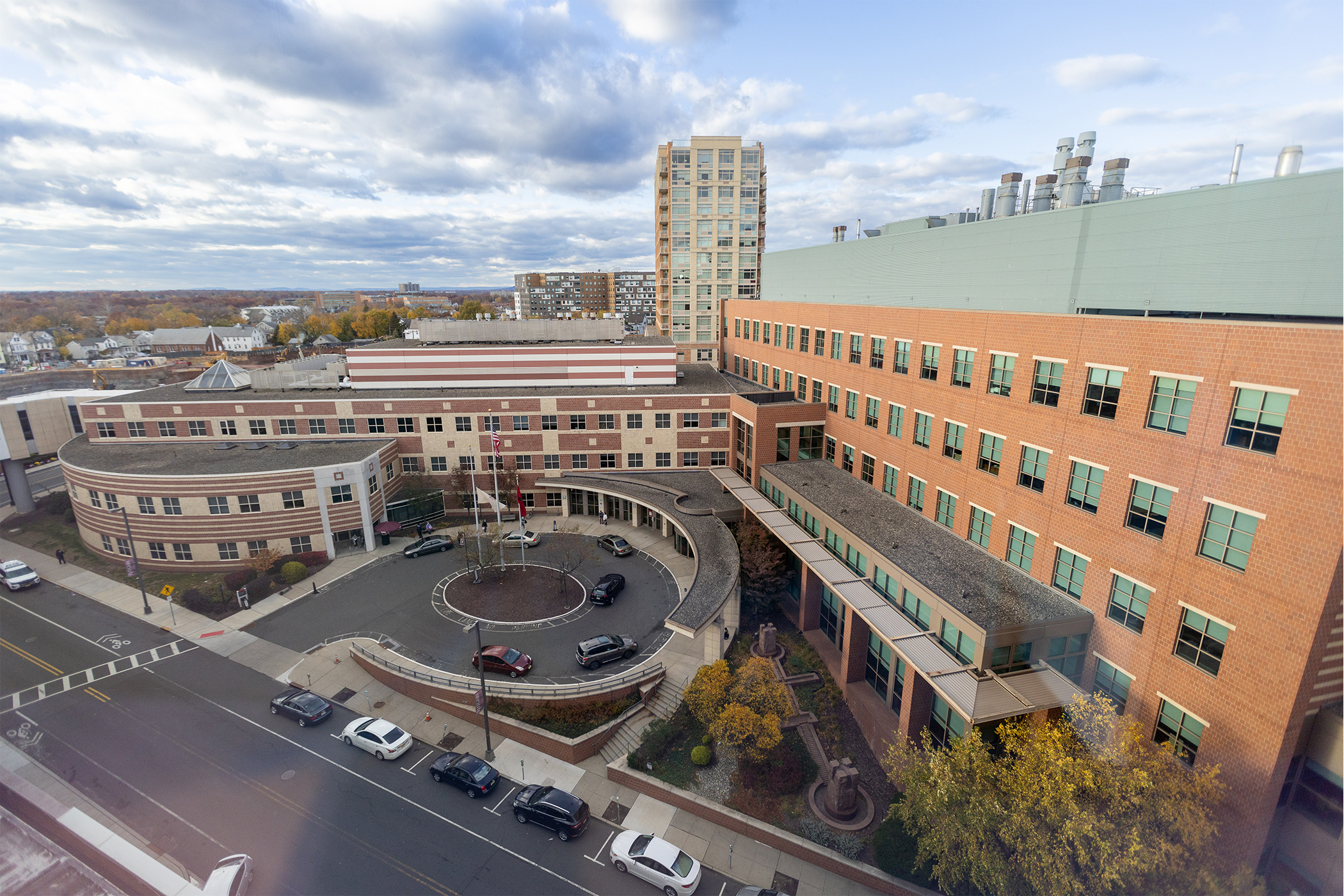 RWJBarnabas Health and Rutgers Cancer Institute of New Jersey Announce Transformative Investment ...