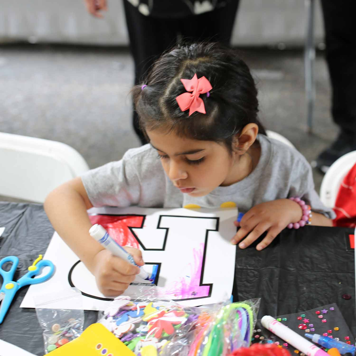 In Spite of Drizzle, Tens of Thousands Enjoy Rutgers Day | Rutgers ...